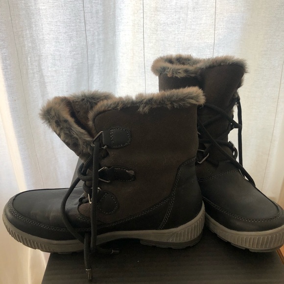 Tara M | Shoes | Tara M Wilson Boots | Poshmark